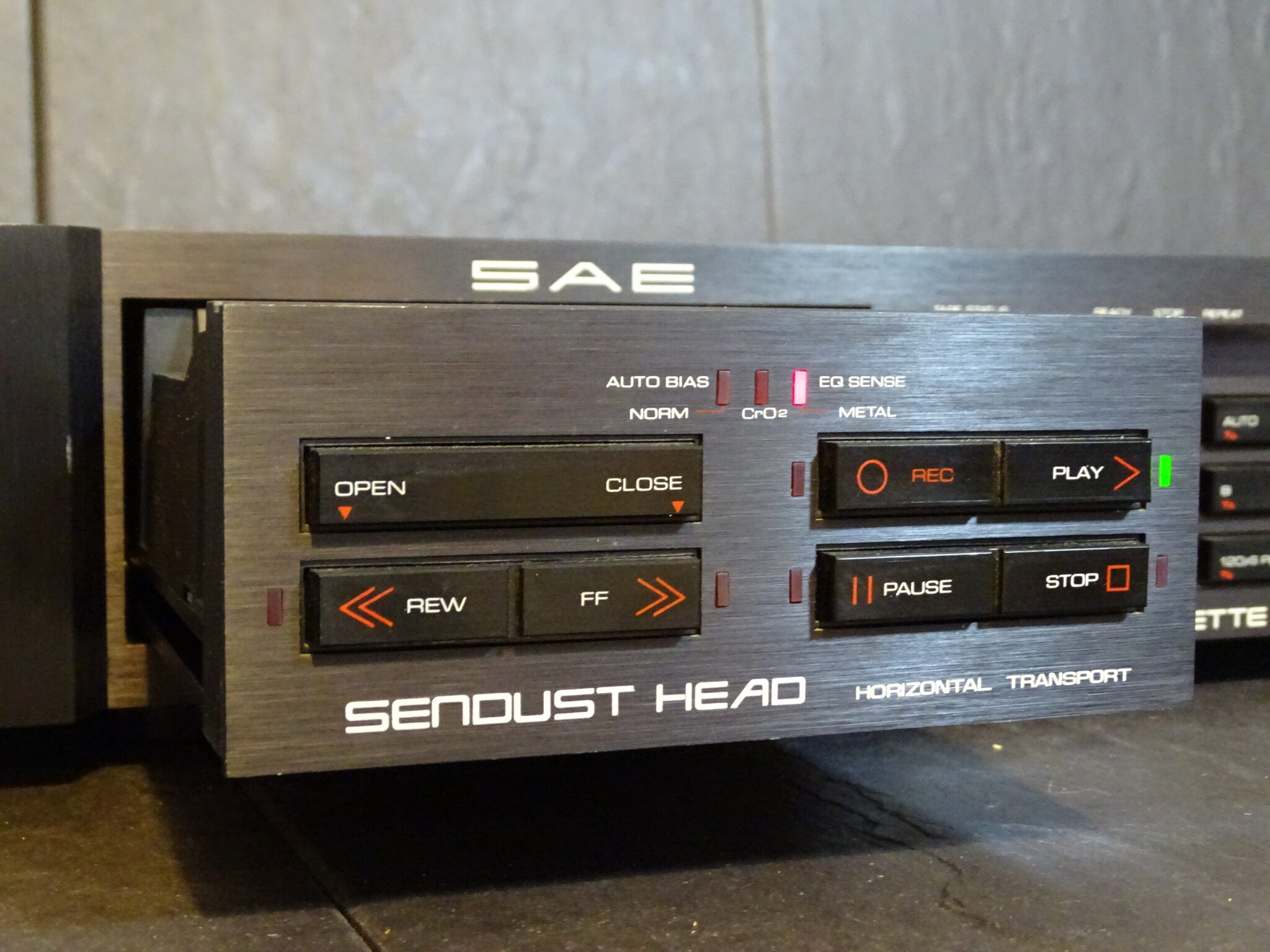 SAE C 102 CASETTE DECK - RetroAudio