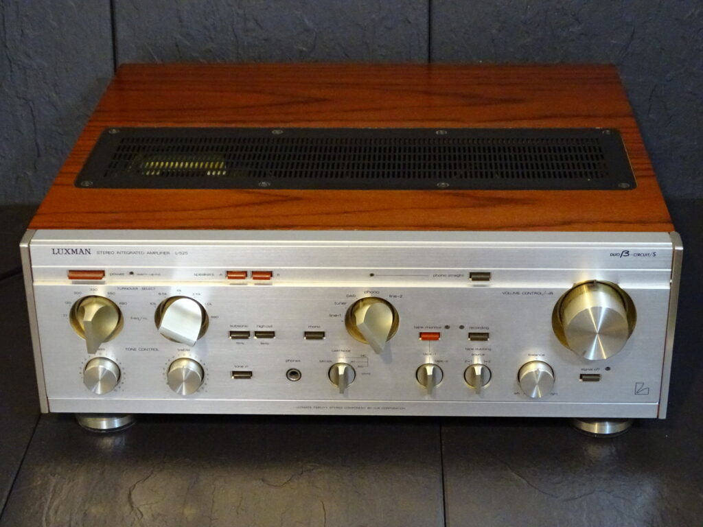 LUXMAN L 525 AMPLIFIER LEGEND SERVICED EXCELLENT MINT - RetroAudio